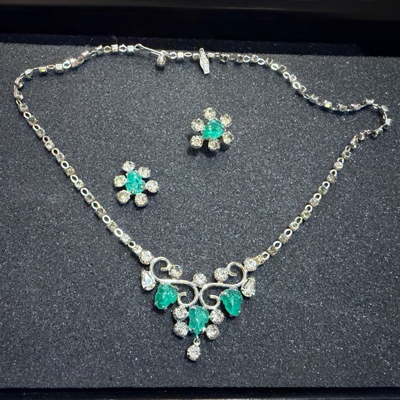 Leo Glass | Jewelry | Vintage Leo Glass Fruit Salad Necklace Earrings ...